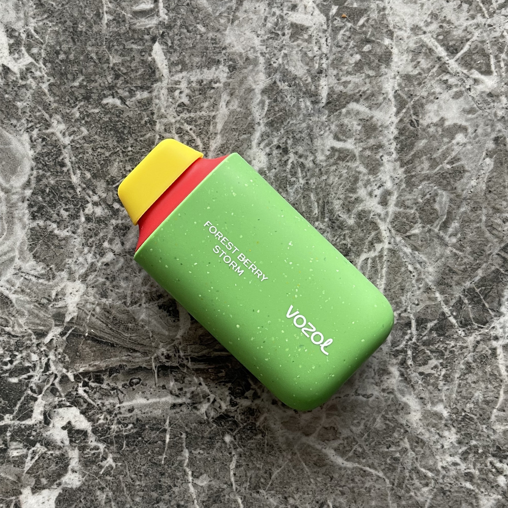 Vozol Star 6000 Forest Berry Storm💨 ‣ Only £12👍