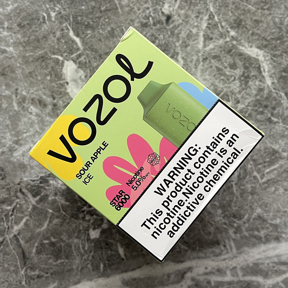 Vozol Star 6000 Sour Apple Ice 💨 - Disposable Vape ‣ Only £12👍